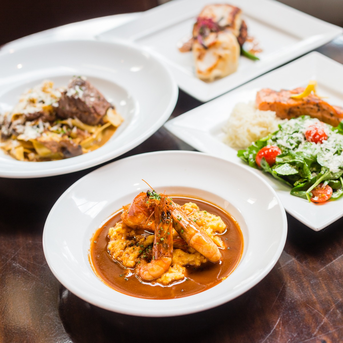 Stroubes Seafood and Steaks | Baton Rouge, LA
